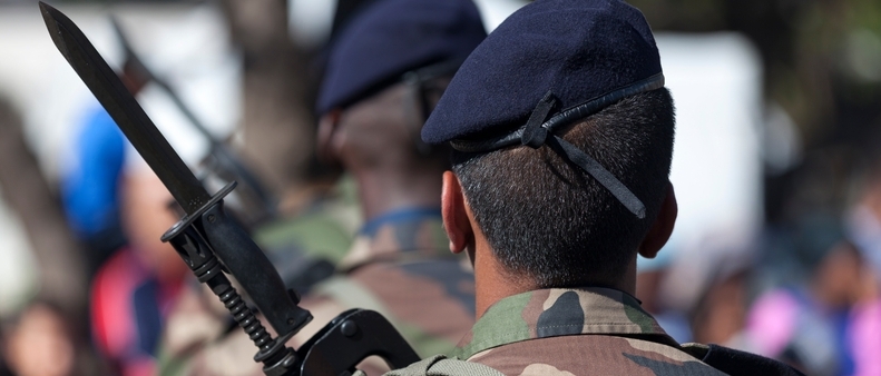 Val-de-Marne : un jeune militaire de l’opération sentinelle se suicide ...