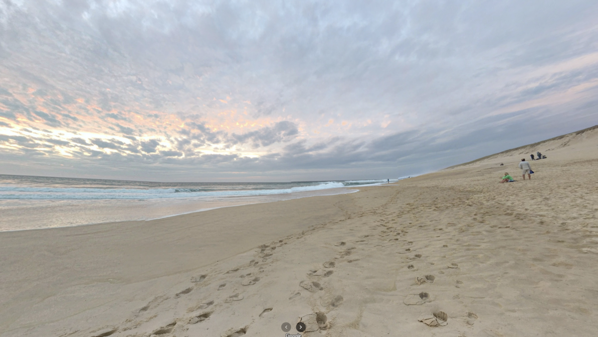 Lège-Cap-Ferret : une baigneuse de 19 ans portée disparue en mer