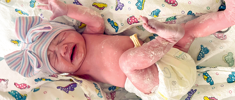 États-Unis : un père tue son bébé de 17 jours d’un tir d’arbalète